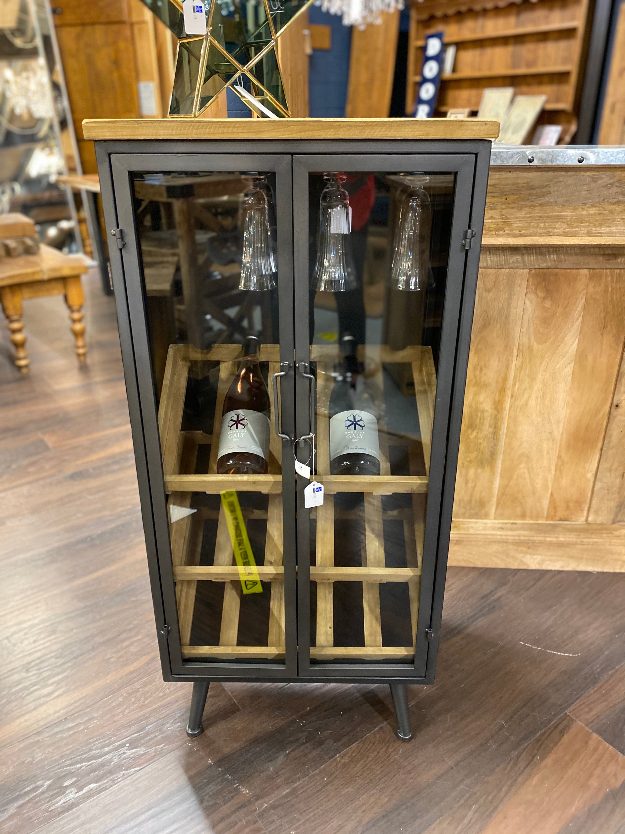 Dining – Simply Dutch